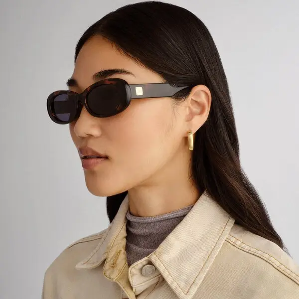 Le Specs Hey Ya Tortoiseshell Oval Sunglasses - Tort