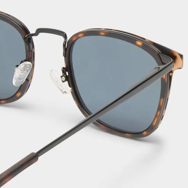 Le Specs Racketeer Sunglasses