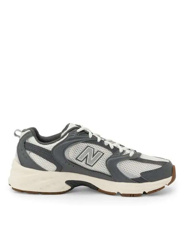 NEW BALANCE 530 Sneakers
