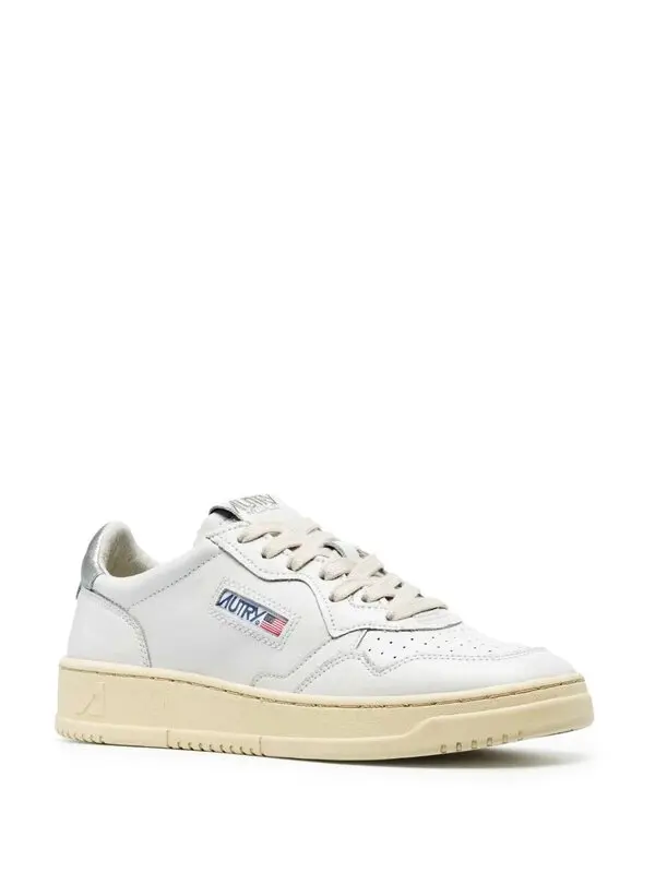 AUTRY Low Top Sneakers - Silver