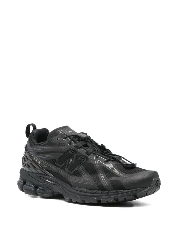 NEW BALANCE 1906r Sneakers