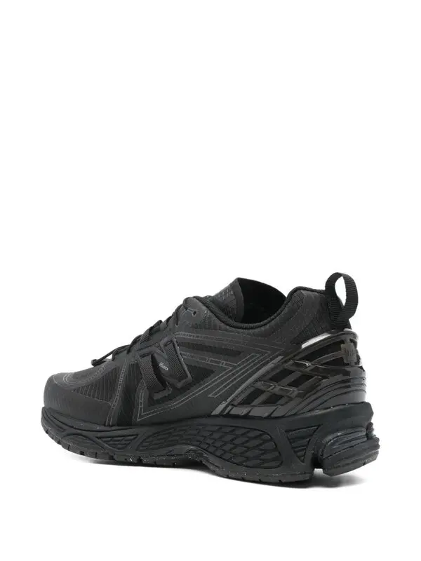 NEW BALANCE 1906r Sneakers