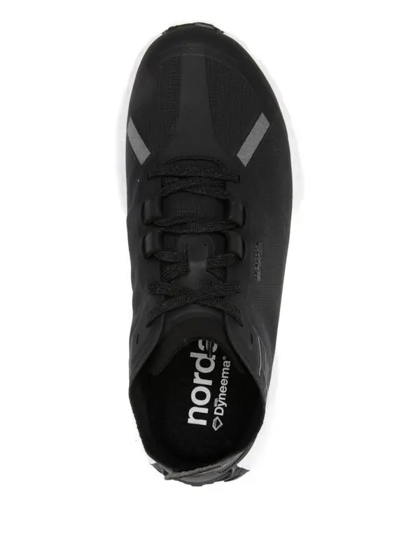 NORDA 001 Lace-up Sneakers - Black