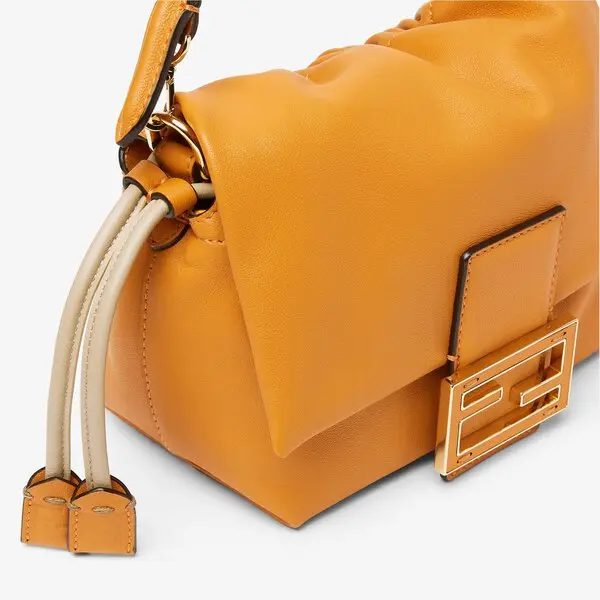 Fendi Mamma Baguette Small