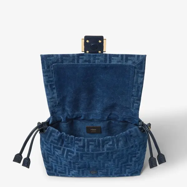 Fendi Mamma Baguette Medium