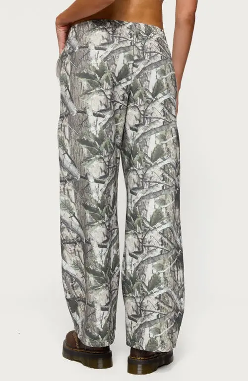 EDIKTED Camo Straight Leg Sweatpants