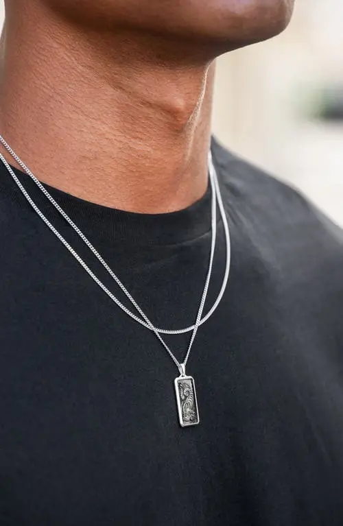 VINCERO Lady Luck Pendant Necklace
