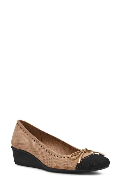 Anne Klein Wesson Wedge Pump - Camel/black