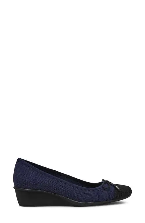 Anne Klein Wesson Wedge Pump - Navy/black