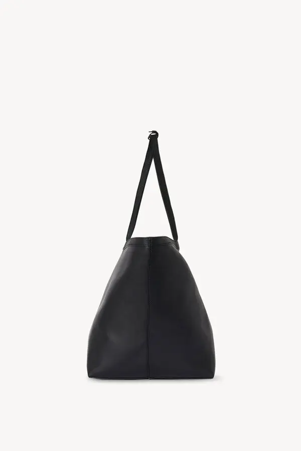 THE ROW Xl Stitched Park Tote Bag - Black / Black