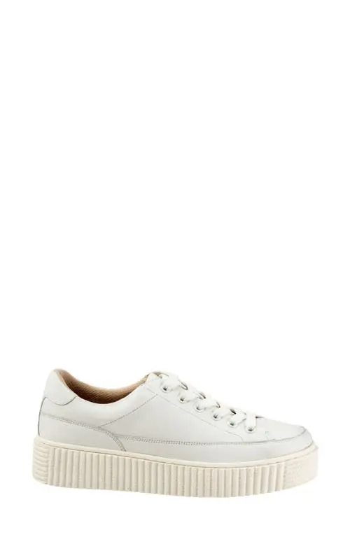 Trotters Baylor Platform Sneakers