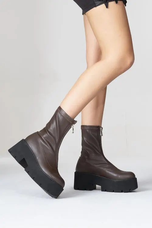 PROLOGUE SHOES Ovil Platform Zip Boot - Brown