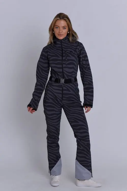 OOSC Chic Ski Suit