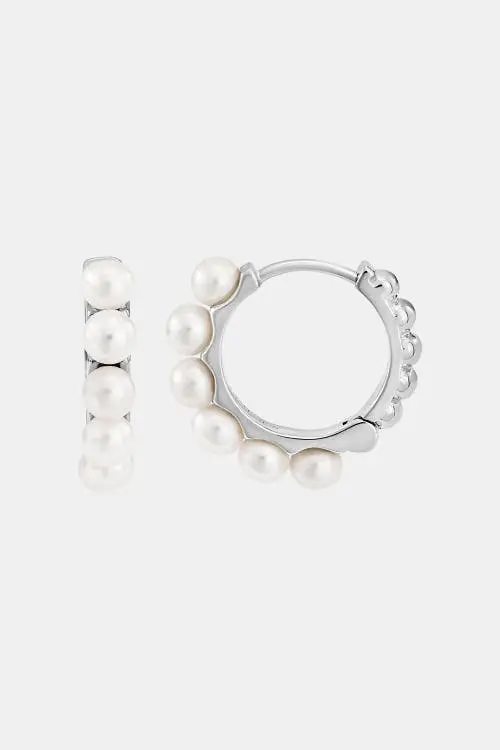 DOWER & HALL Medium Timeless Pearl Huggie Hoop Earrings - Sterling Silver