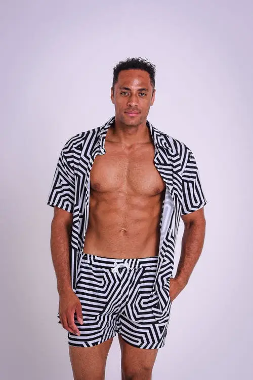 OOSC Printed Short Sleeve Shirt - Black/ White