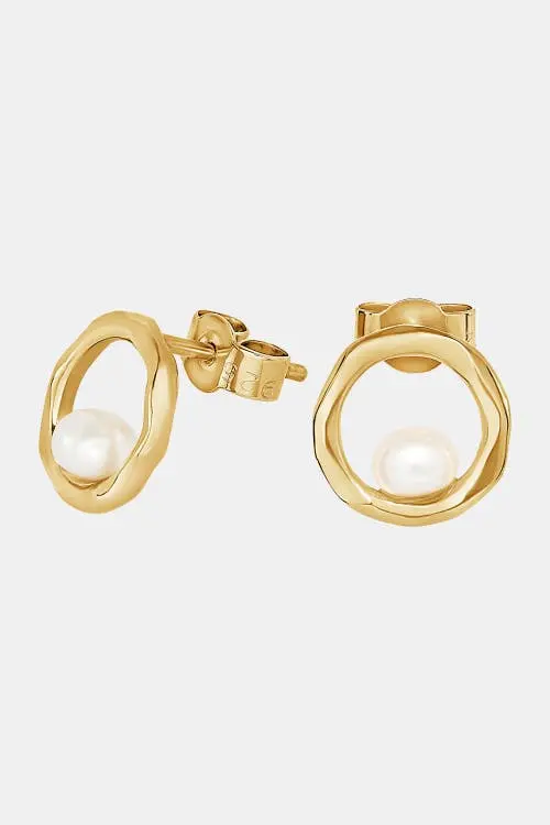 DOWER & HALL Open Circle Pearl Stud Earrings - Yellow Gold Vermeil