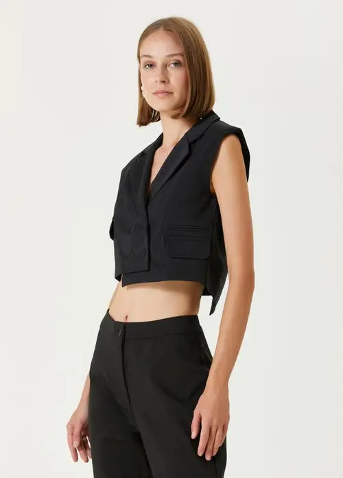 PCFG Woven Crop Vest With Notched Lapel And Button Detail - Black