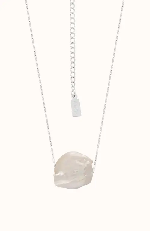 JOIANA JEWELRY Coin Pearl Pendant Necklace - White Silver