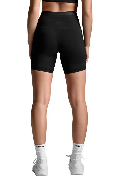 2xu Form Stash Hi-rise 6-inch Bike Shorts - Black