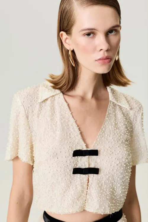 NOCTURNE Pearl Embellished Bow Crop Blouse