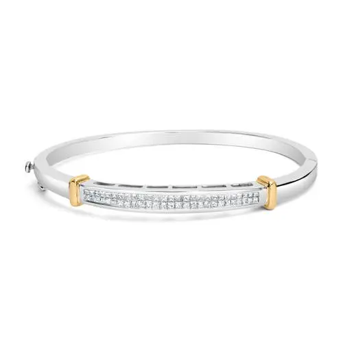HAUS OF BRILLIANCE 14k Two-toned Gold Diamond Bangle - Yellow