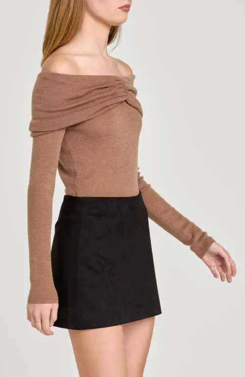 WAYF Alice Off-the-shoulder Sweater - Mocha