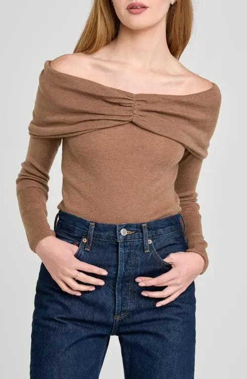 WAYF Alice Off-the-shoulder Sweater - Mocha