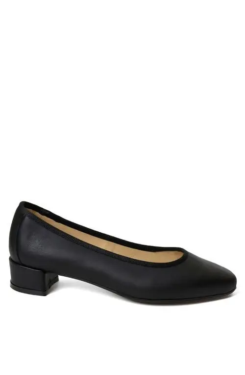 MENINA STEP Isa Leather Ballet Flat - Black