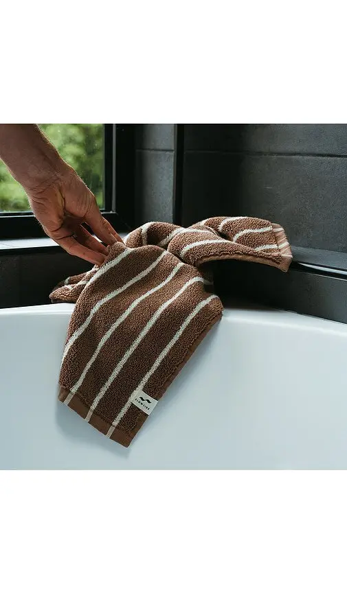 SLOWTIDE Koko Plush Hand Towel In Brown