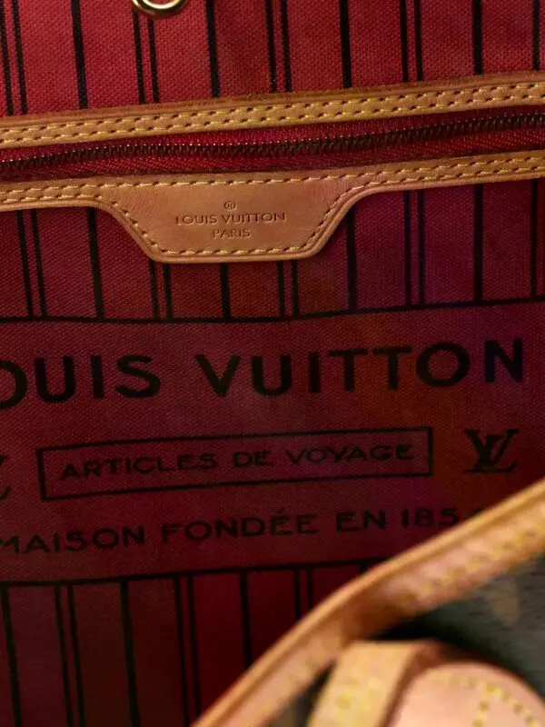 LOUIS VUITTON Neverfull Mm Monogram Canvas Tote Bag - Brown