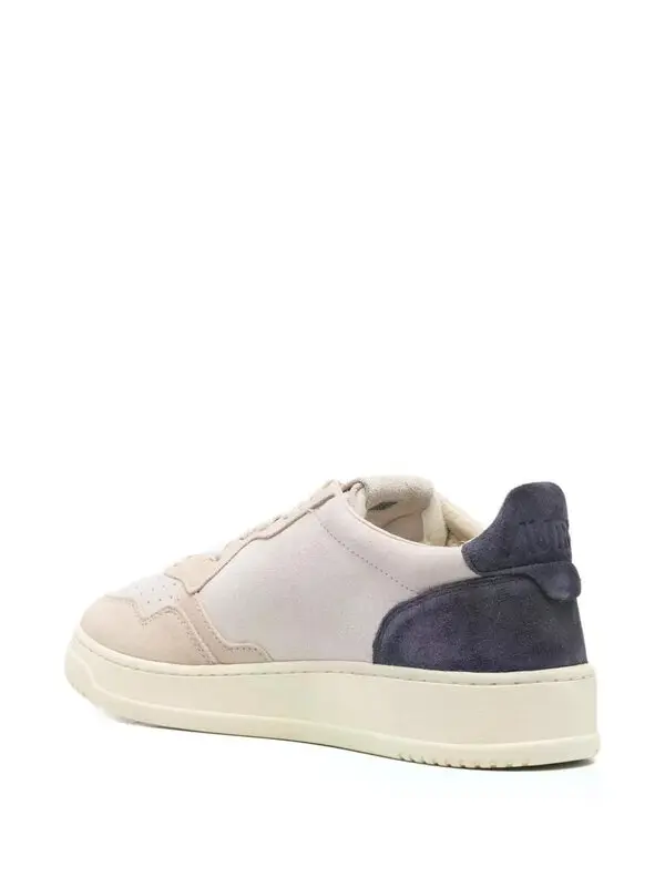 AUTRY Medalist Panelled Lace-up Sneakers - Neutrals