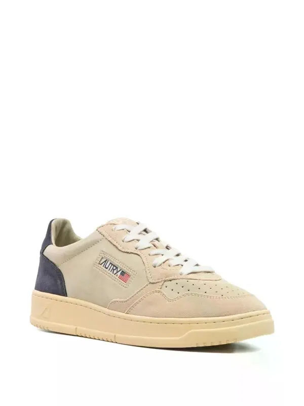 AUTRY Medalist Suede Sneakers