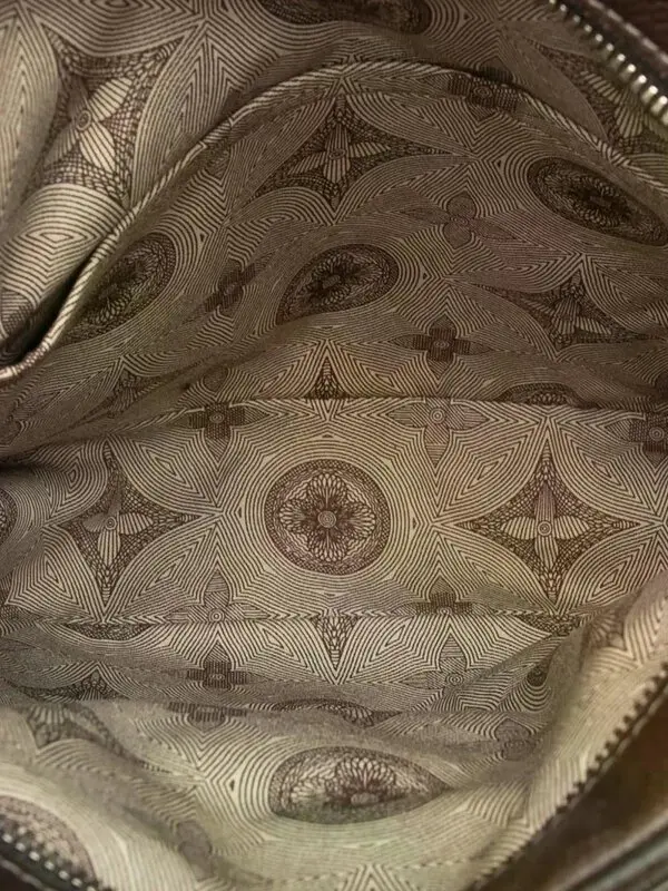 LOUIS VUITTON 2008 Leather Bequia Trotter Mm Crossbody Bag
