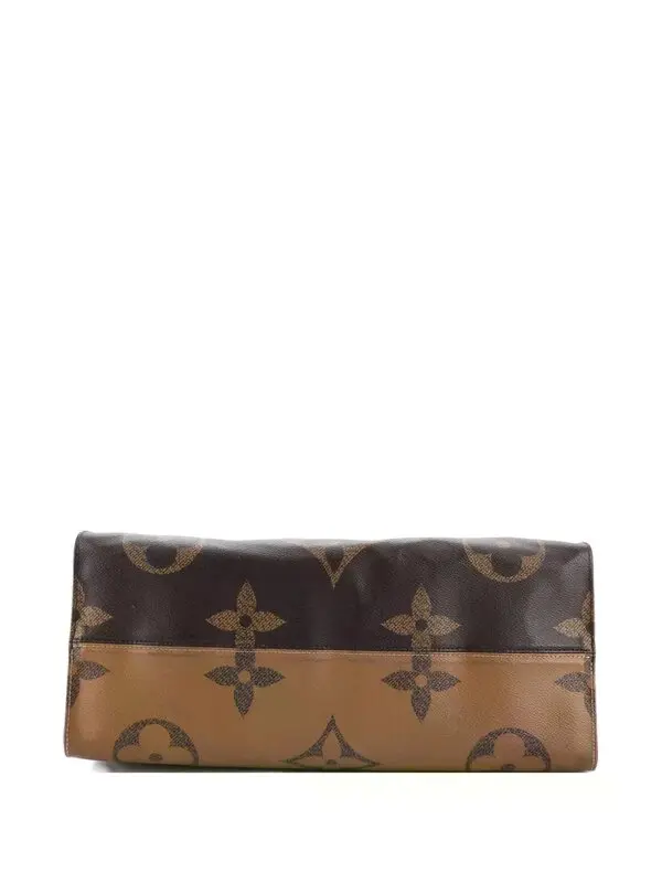LOUIS VUITTON Onthego Reverse Monogram Giant Gm Tote Bag - Brown
