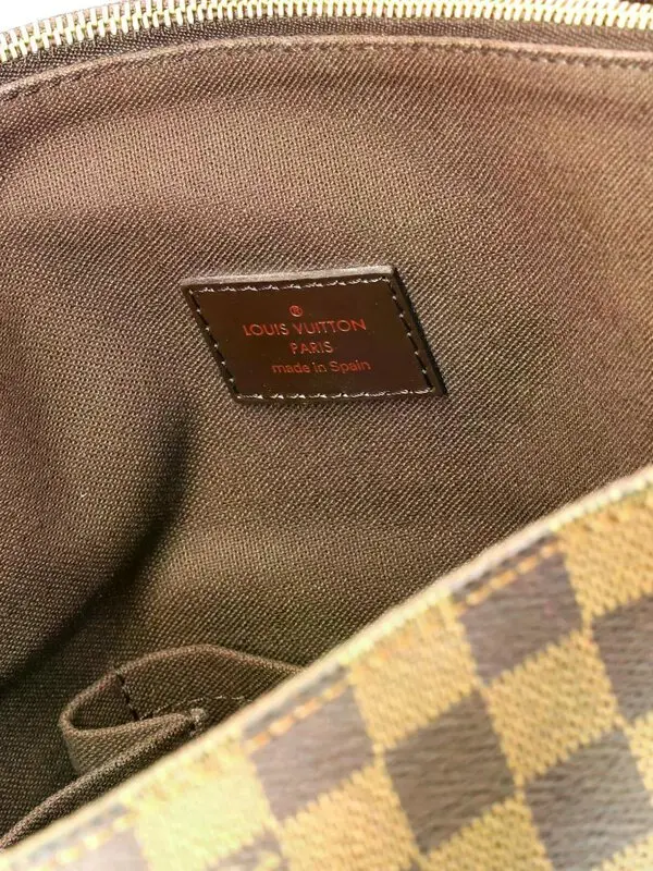 LOUIS VUITTON Cabas Beaubourg Damier Tote