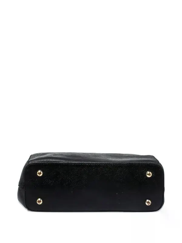 Dkny Leather Zip Bag