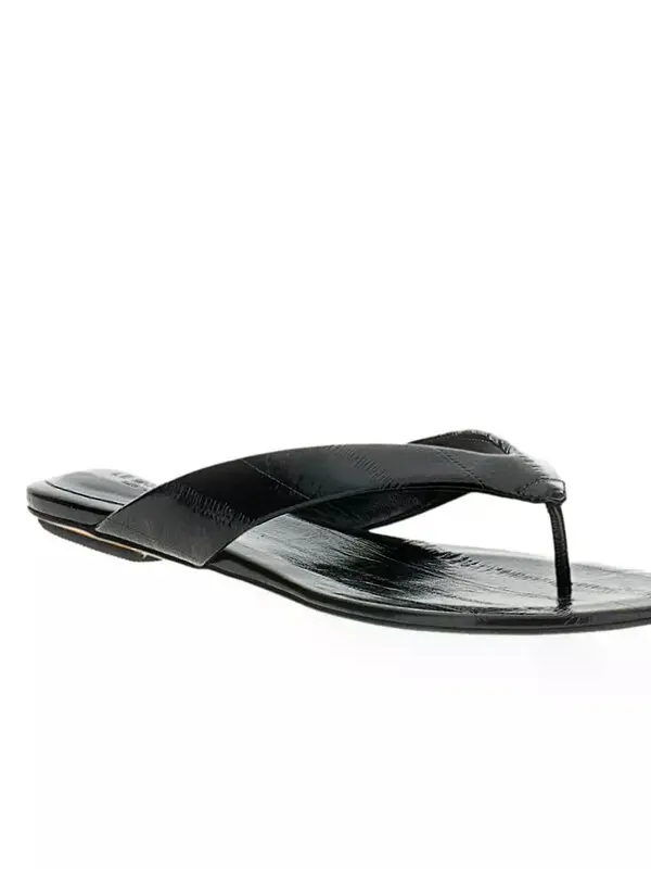 Le Monde Beryl Thong-strap Flat Sandals - Black