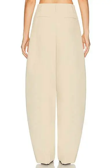 HELSA The Baggy Barrel Trouser