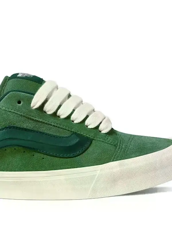 VANS Knu Skool Low-top Sneakers