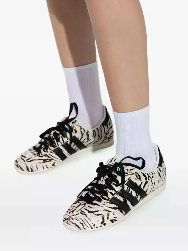 Adidas Striped Three-stripe Trainers - Neutrals