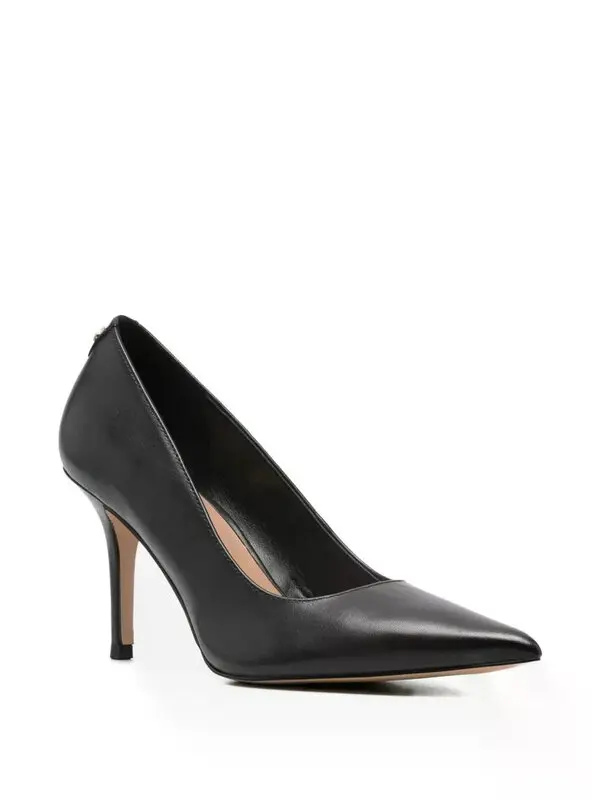 Guess Pointed Pumps