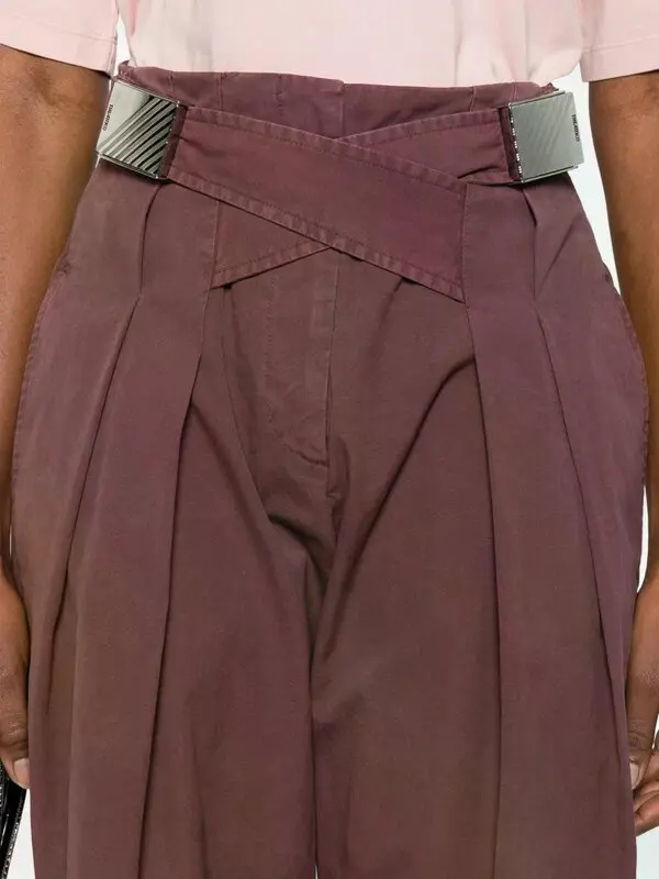 Attico Buckle-detail Pleated Trousers - Red