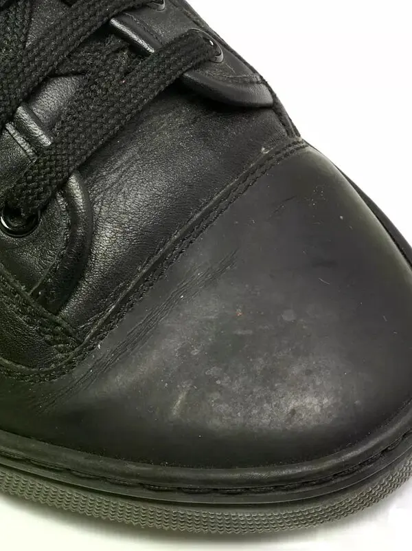 LOUIS VUITTON Logo Leather Lace-up Trainers
