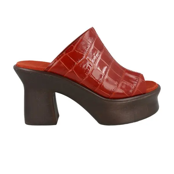 FERRAGAMO Samanta Croc-embossed Platform Mule - Red