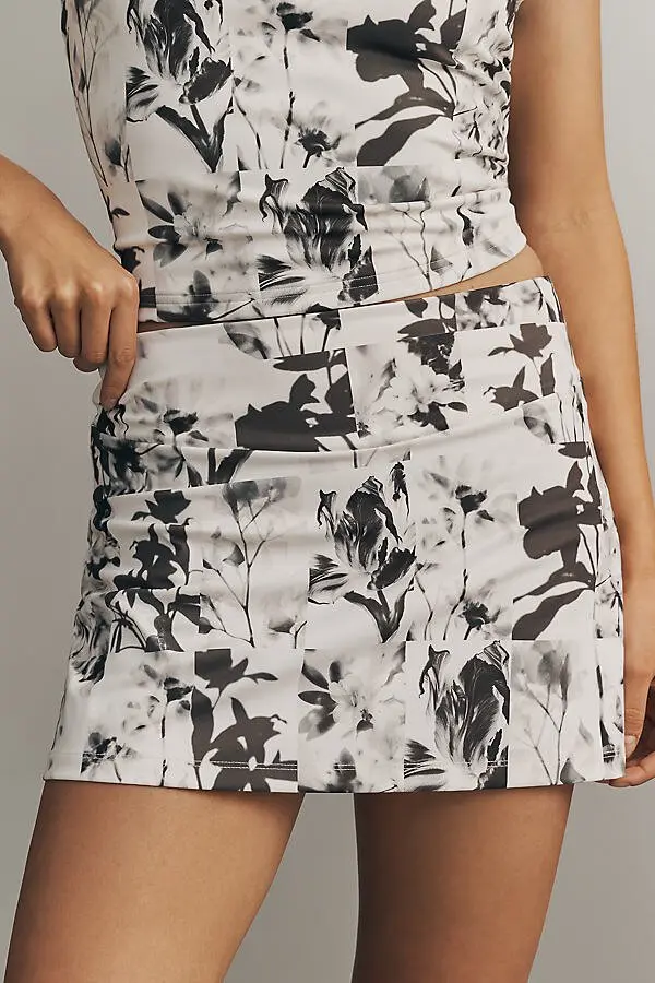 Daily Practice Printed Skort In Waypoint Fabric
