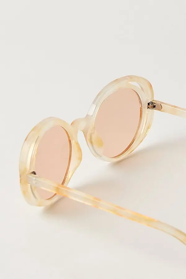 Free People Juni Oversized Round Sunglasses - Toffee/straw