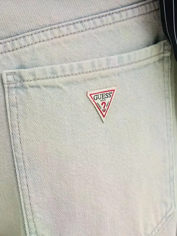 Guess Logo Appliqué Jeans - Grey