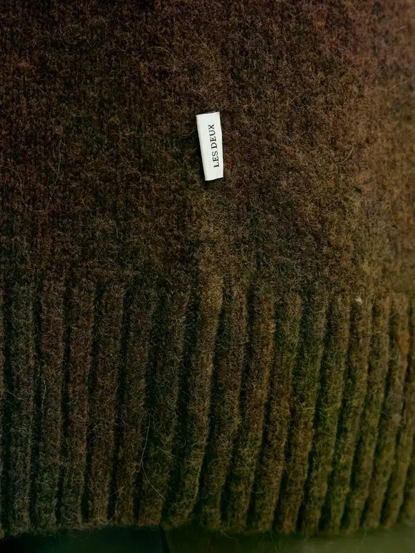LES DEUX Gilbert Crew-neck Sweater