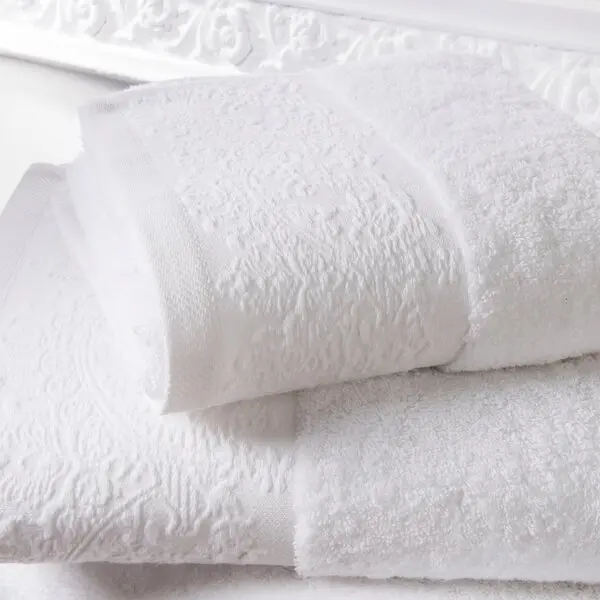 ANNE DE SOLENE Heritage Bath Towel