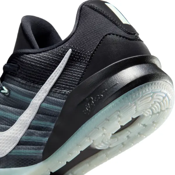 Nike Sabrina 3 "morale" Basketball Shoes - Black